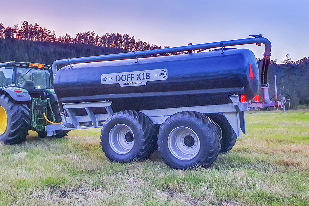 MOI AS Doff X 15 gjødselvogner